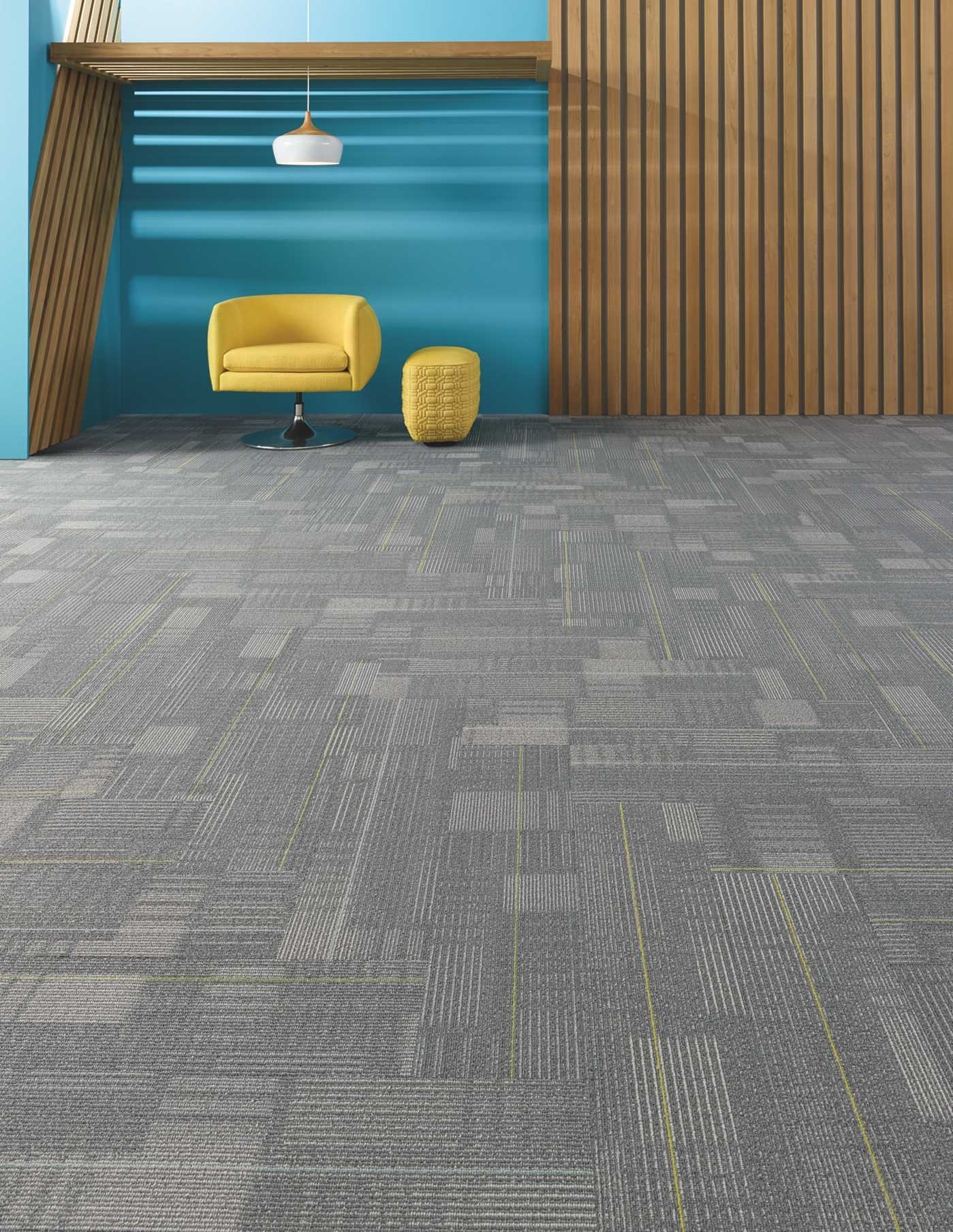 Shaw Diffuse Carpet Tile River Front 9" X 36" Builder(45 sq ft/ctn)